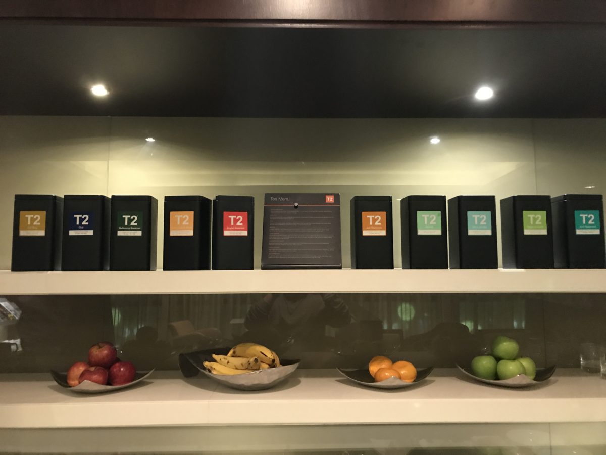 A Rare Look Inside The Qantas Chairman's Lounge In Brisbane - Zac George