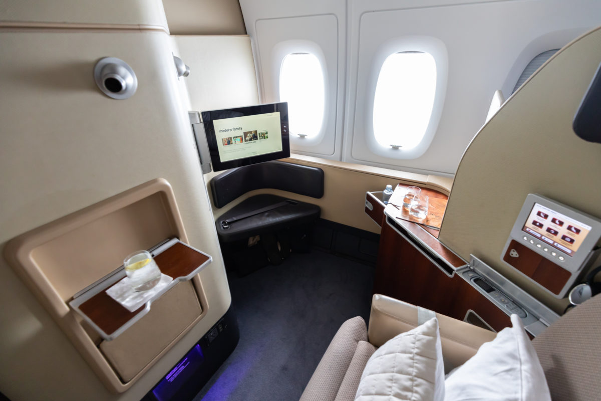 Review - Qantas A380 First Class, Melbourne - Singapore - Zac George