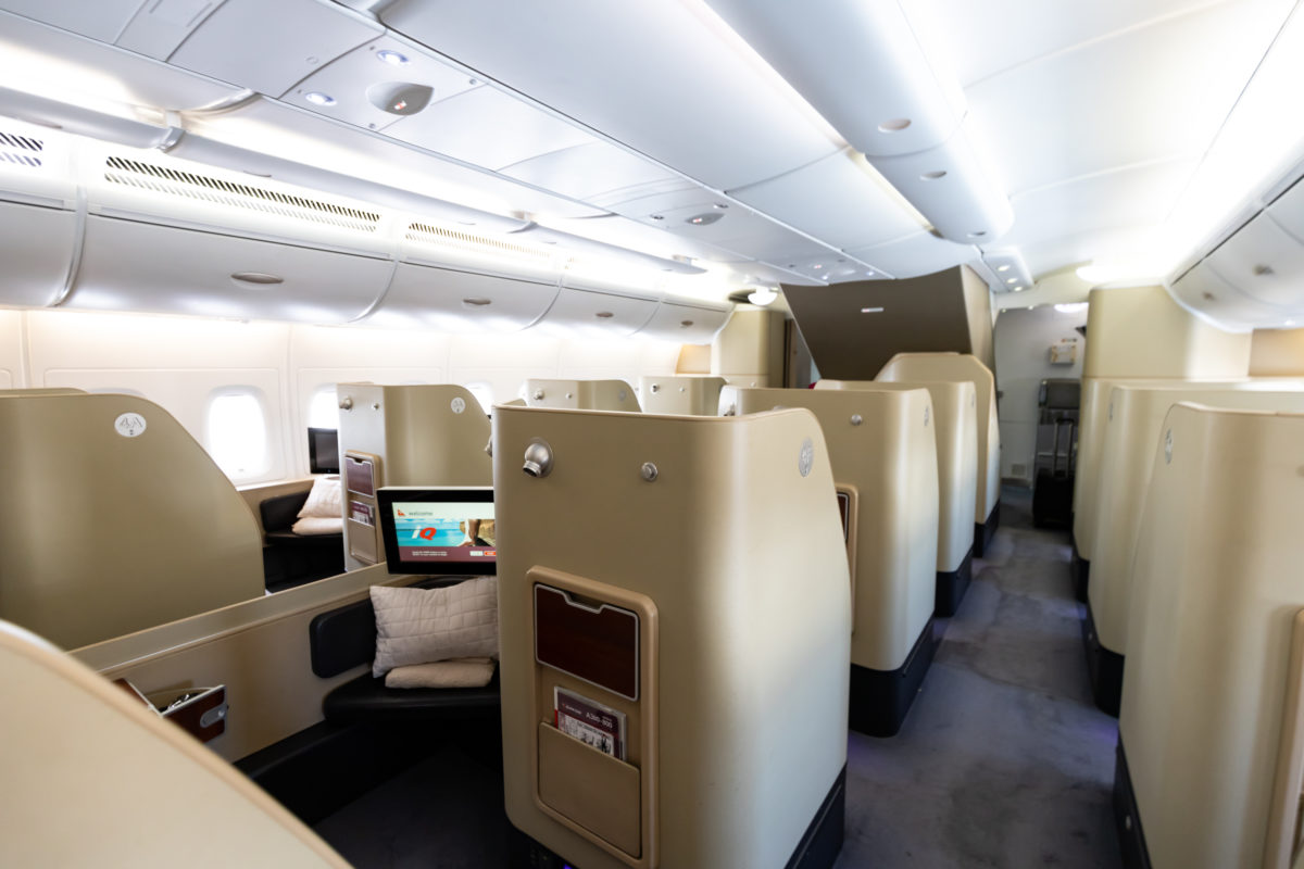 Review - Qantas A380 First Class, Melbourne - Singapore - Zac George