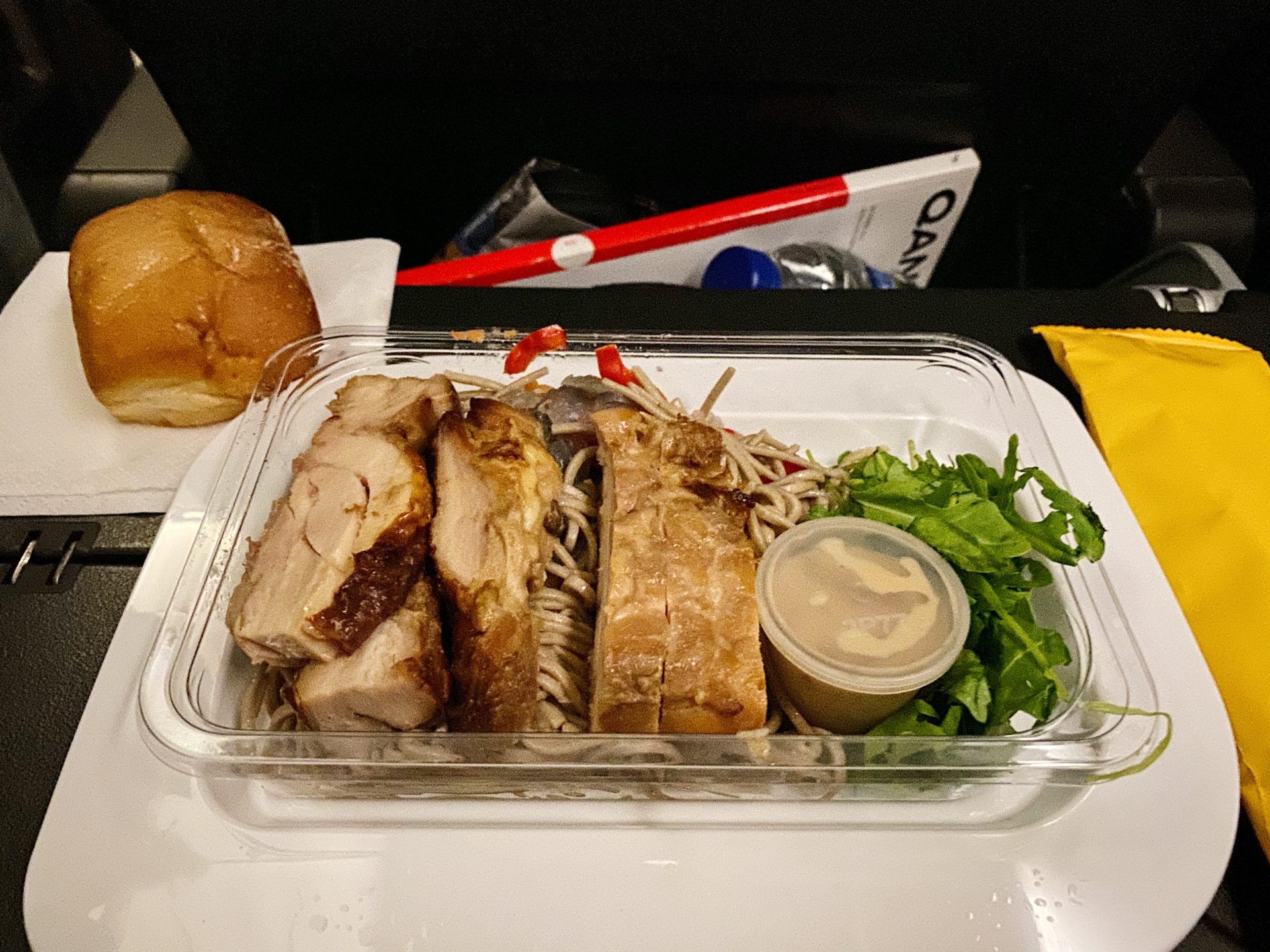 Review - Qantas A330-300 Economy Class, Singapore - Brisbane - Zac George