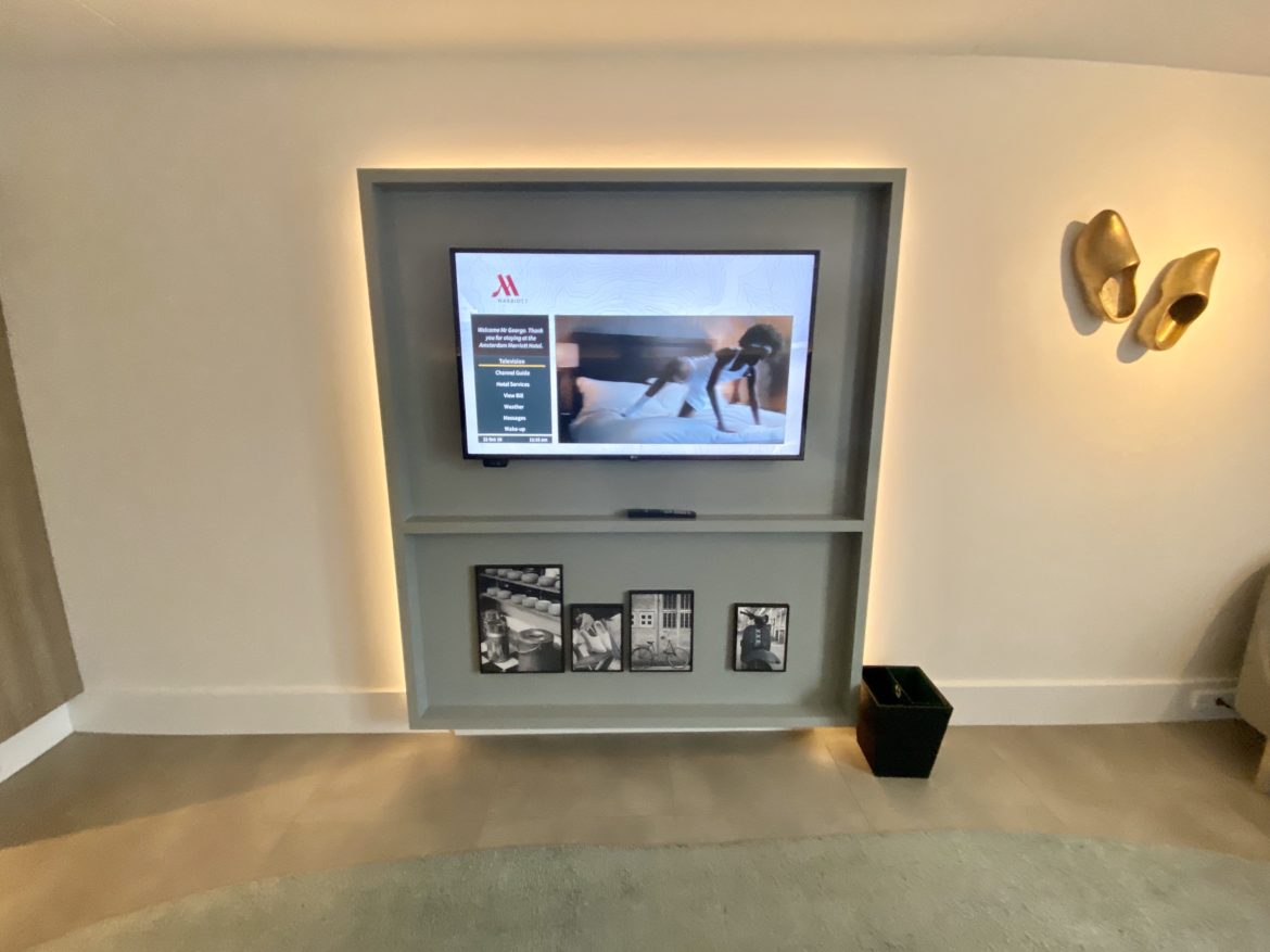 Review - Family Room, Marriott Amsterdam - Zac George