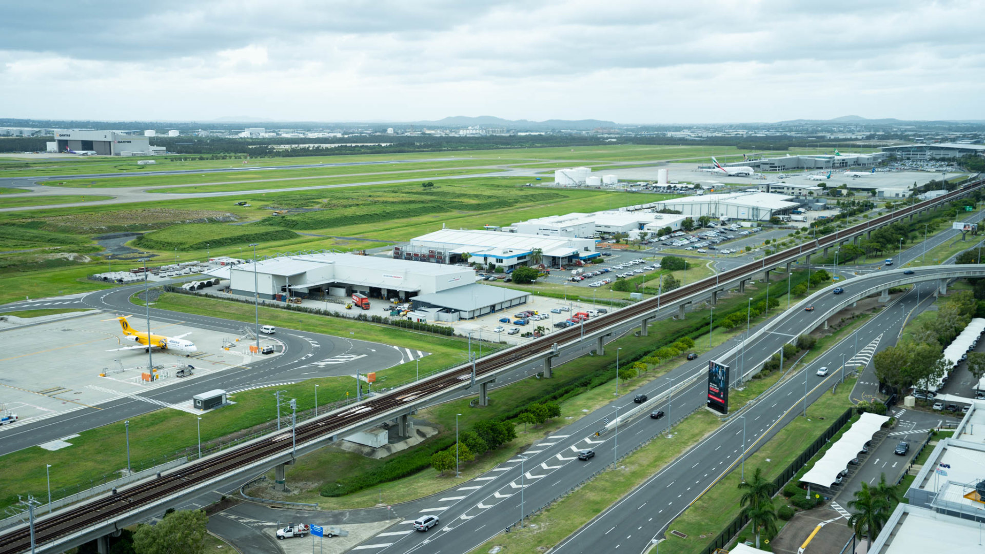 Behind The Scenes Of Brisbane Airport's Air Traffic Control Facilities ...