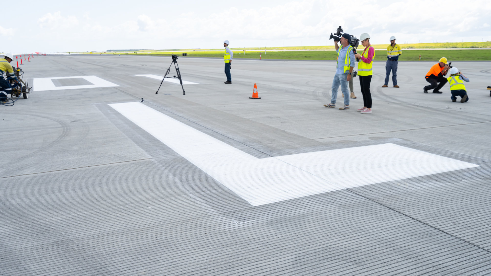 Brisbane Airport Will Open Their New Runway On July 12th - Zac George